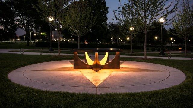 Gold Star Table Gallery